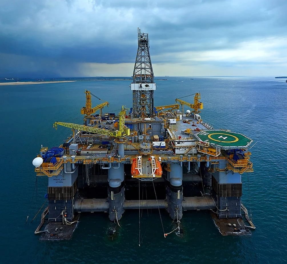 Plataforma Ocean Apex da Diamond Offshore inicia operações de ...